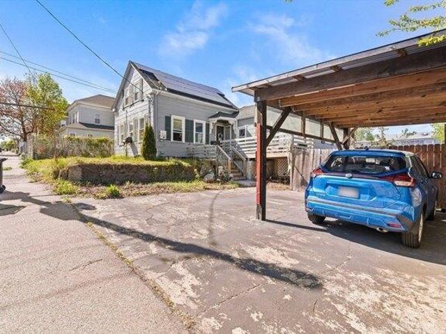 house with 3 bedroom, Brockton MA DS103072840