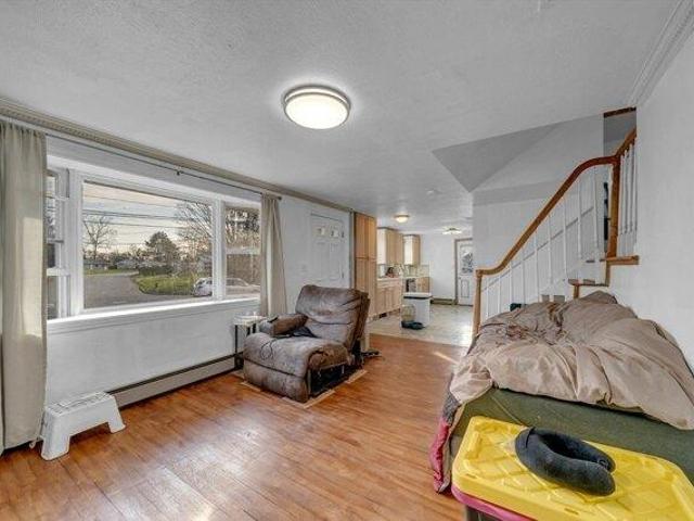 house with 3 bedroom, Brockton MA DS103099418