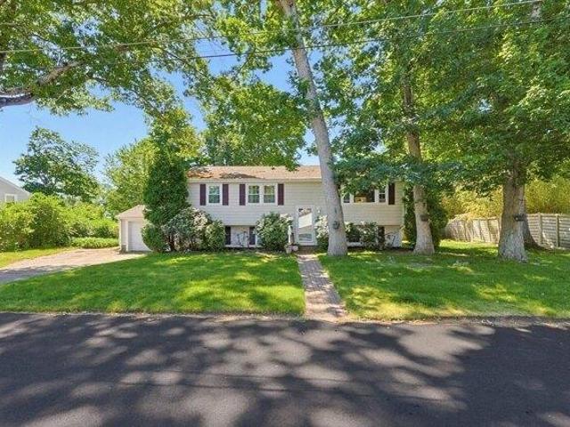 house with 3 bedroom, Brockton MA DS103185578
