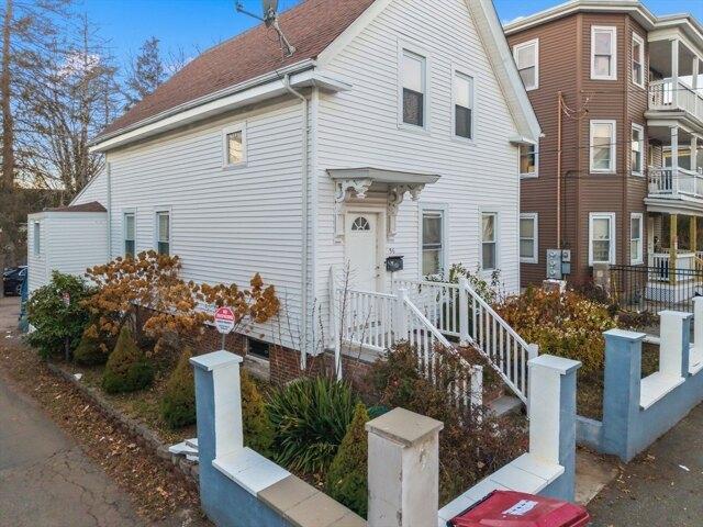 house with 3 bedroom, Brockton MA DS103190137
