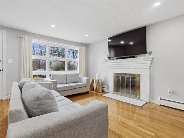 house with 3 bedroom, Brockton MA DS103496788