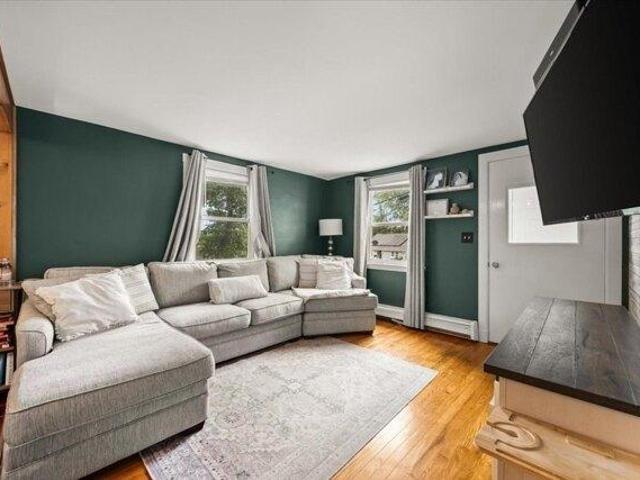 house with 3 bedroom, Brockton MA DS103888098