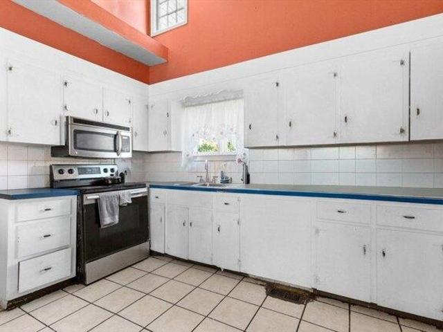 house with 3 bedroom, Brockton MA DS104298807