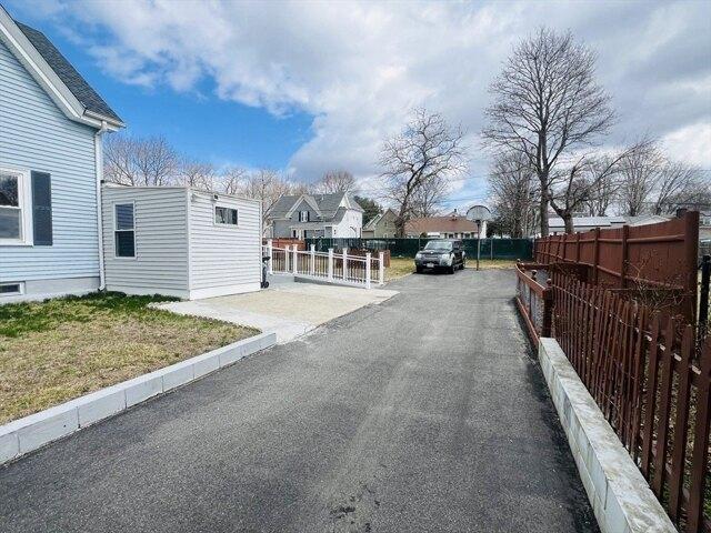 house with 3 bedroom, Brockton MA ES103035855