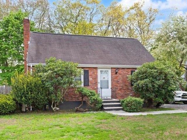 house with 3 bedroom, Brockton MA ES103101414