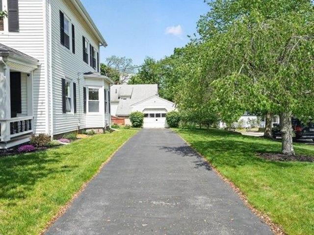 house with 3 bedroom, Brockton MA ES103248418