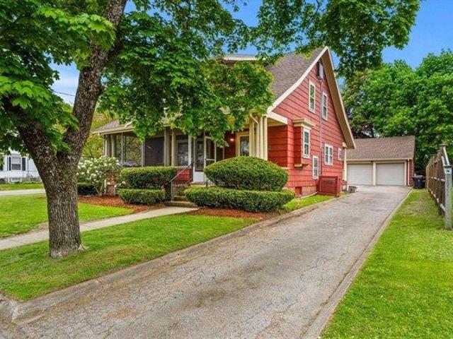 house with 3 bedroom, Brockton MA ES103222706