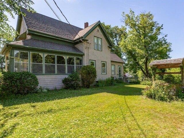 house with 3 bedroom, Brockton MA ES103441506