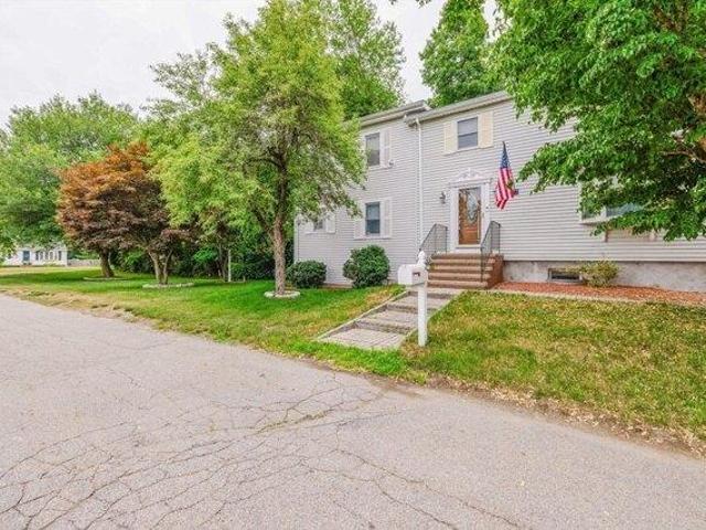 house with 3 bedroom, Brockton MA ES104789980
