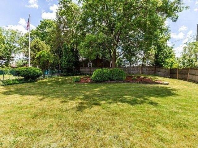 house with 3 bedroom, Brockton MA ES104792231