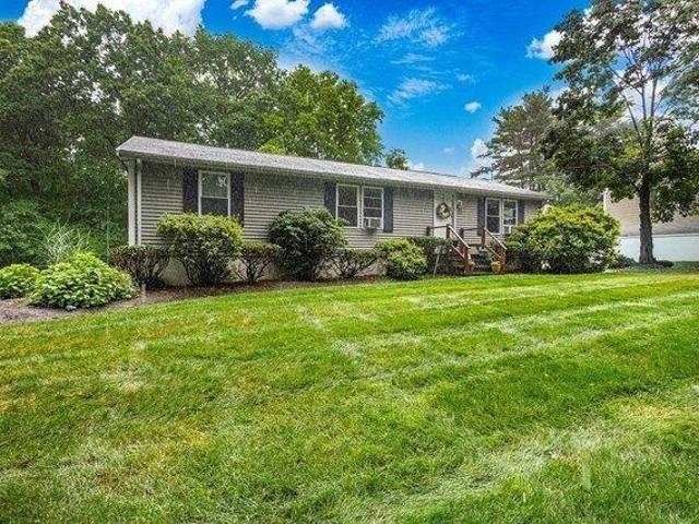 house with 3 bedroom, Brockton MA ES104899060