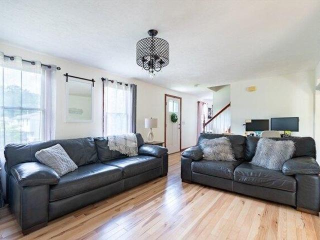 house with 3 bedroom, Brockton MA ES105060416