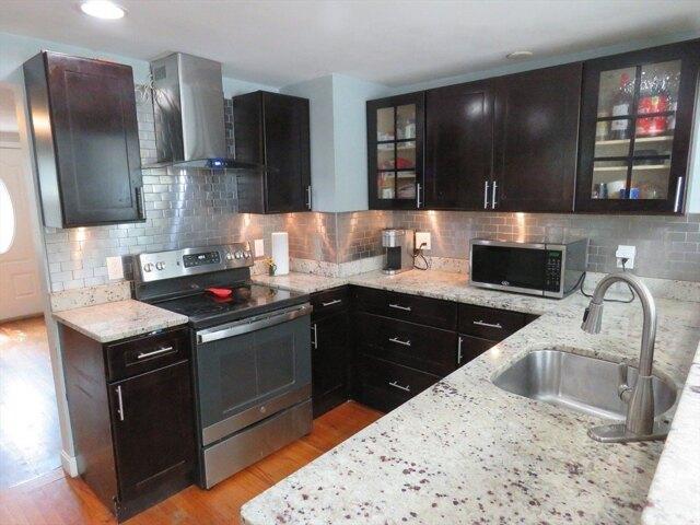 house with 3 bedroom, Brockton MA ES105095908