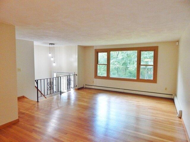 house with 3 bedroom, Brockton MA ES105233829