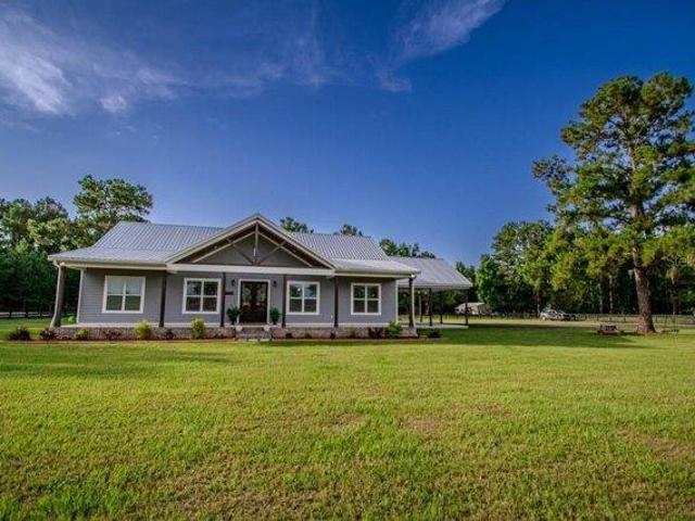 house with 3 bedroom, Brooker FL DLS92445650