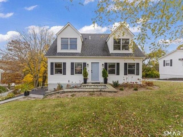 house with 3 bedroom, Brookfield CT DLS102256774