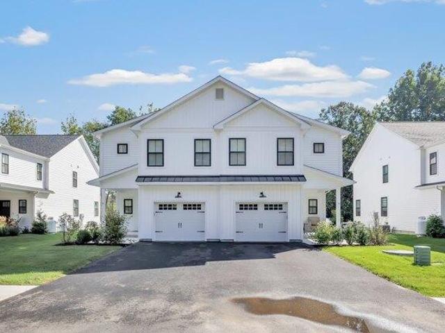 house with 3 bedroom, Brookfield CT ES104188060