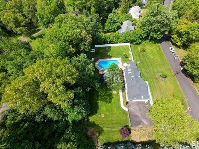 house with 3 bedroom, Brookfield CT ES104235580