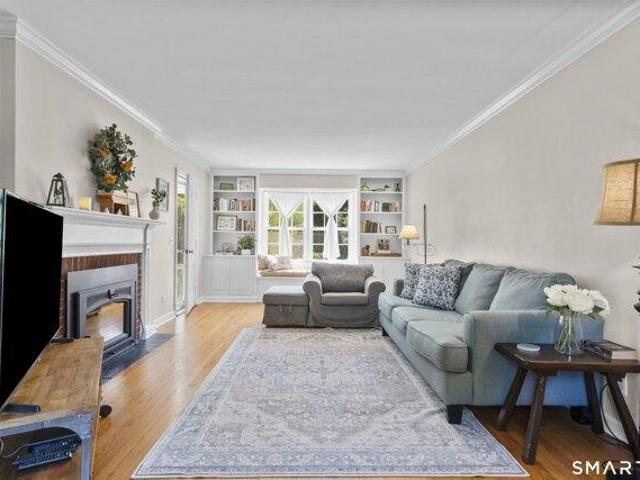 house with 3 bedroom, Brookfield CT ES105193330