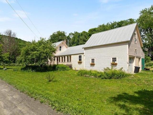 house with 3 bedroom, Brookfield VT ES103437846