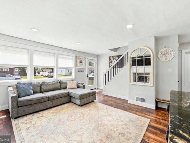 house with 3 bedroom, Brookhaven PA ES103604241