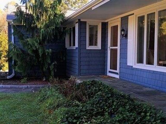 house with 3 bedroom, Brooklyn CT DLS102258025
