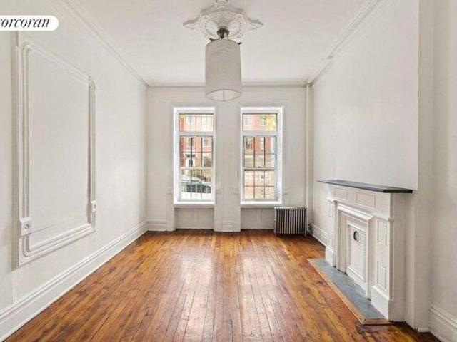 house with 3 bedroom, Brooklyn NY DLS102283431