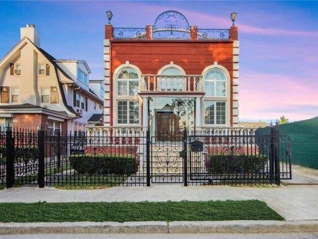 house with 3 bedroom, Brooklyn NY DS101781084