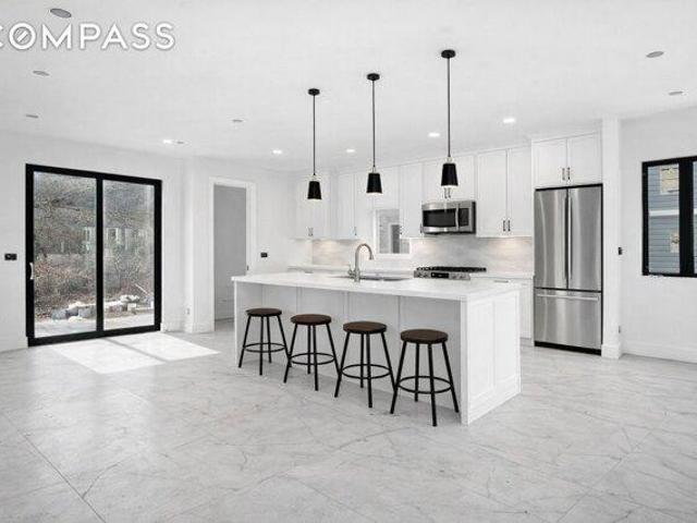 house with 3 bedroom, Brooklyn NY DS103599892