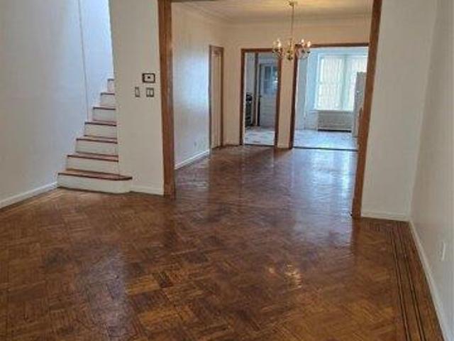 house with 3 bedroom, Brooklyn NY DS103620896