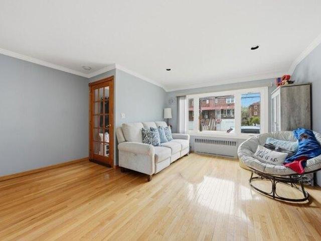 house with 3 bedroom, Brooklyn NY DS103624827