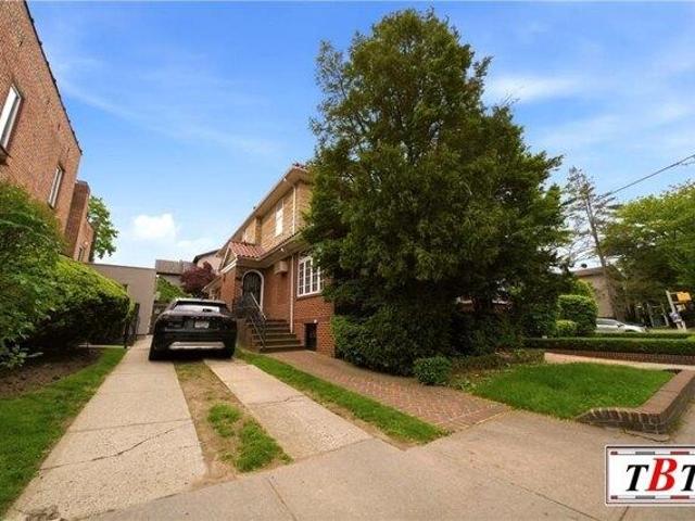 house with 3 bedroom, Brooklyn NY DS103625200