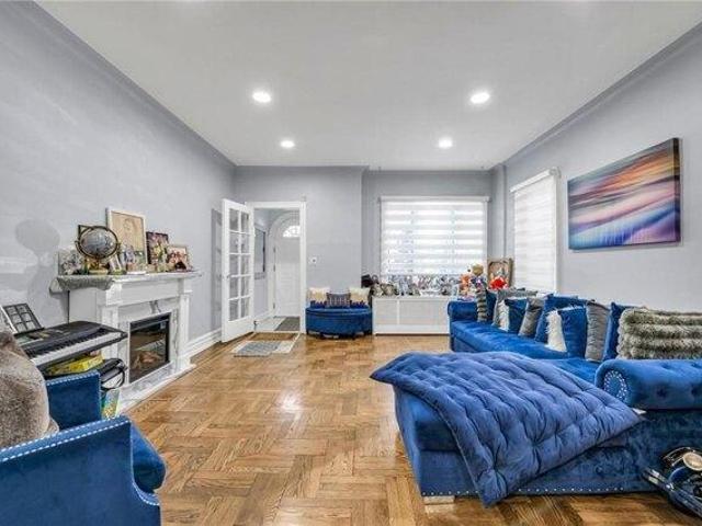 house with 3 bedroom, Brooklyn NY ES103600960