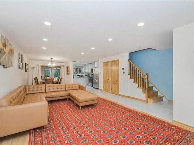house with 3 bedroom, Brooklyn NY ES103619970