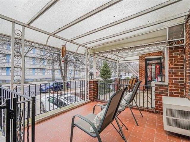 house with 3 bedroom, Brooklyn NY ES103620351