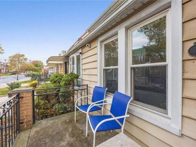 house with 3 bedroom, Brooklyn NY ES103620301