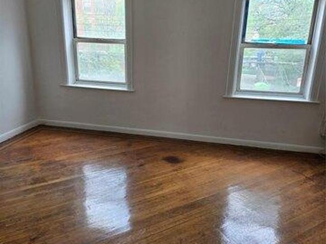 house with 3 bedroom, Brooklyn NY ES103620896