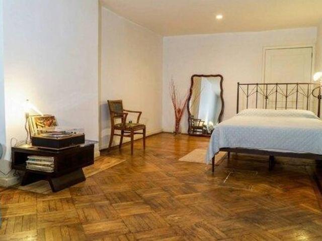 house with 3 bedroom, Brooklyn NY ES103624372