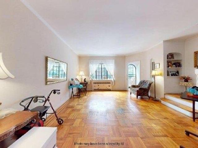 house with 3 bedroom, Brooklyn NY ES105206862