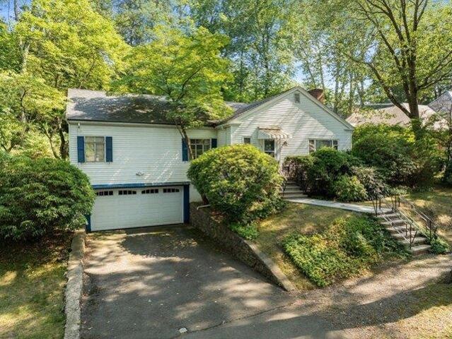 house with 3 bedroom, Brookline MA ES103037941