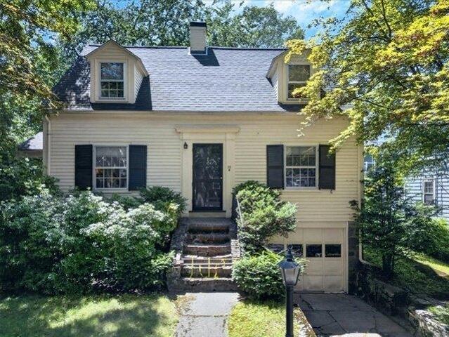 house with 3 bedroom, Brookline MA ES104811442