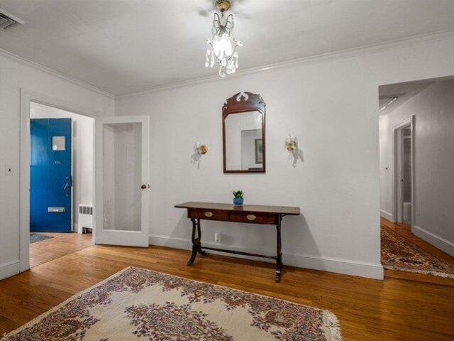 house with 3 bedroom, Brookline MA ES105092456