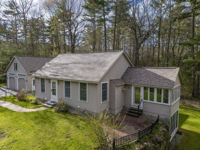 house with 3 bedroom, Brookline NH DLS102370028
