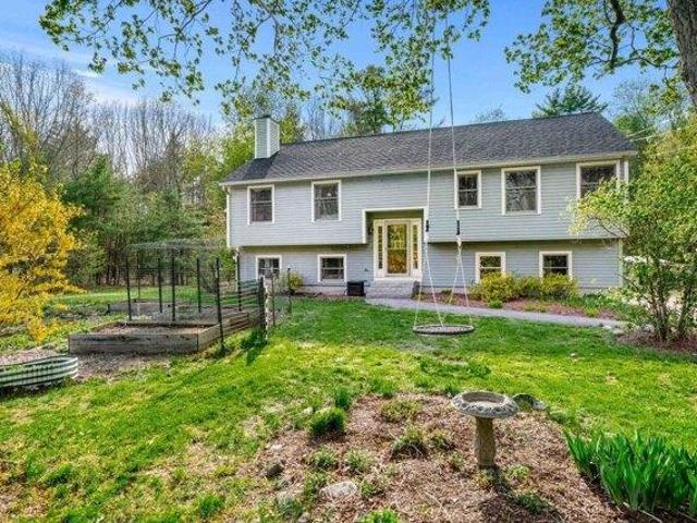 house with 3 bedroom, Brookline NH DLS103102160