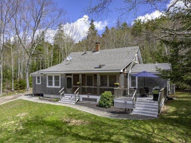 house with 3 bedroom, Brooksville ME DLS102527729