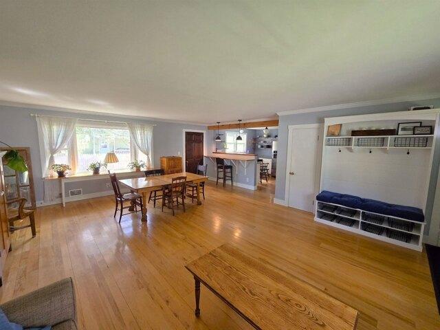 house with 3 bedroom, Brattleboro VT DLS102158160