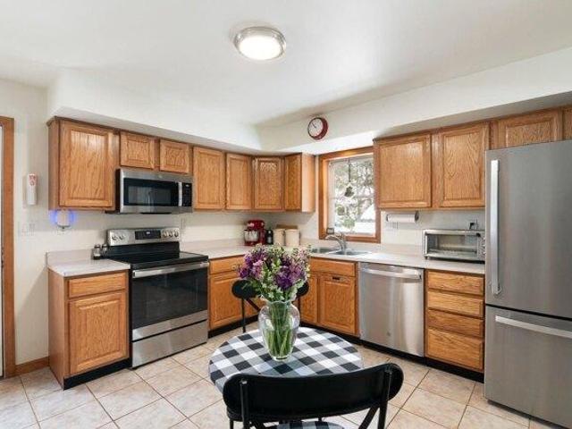 house with 3 bedroom, Brattleboro VT DS102478576