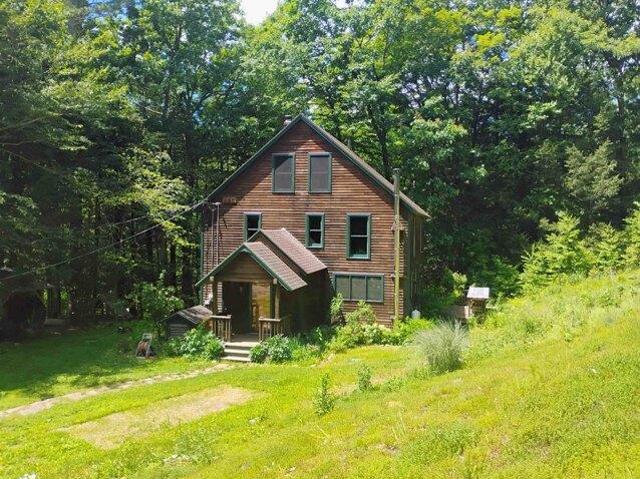 house with 3 bedroom, Brattleboro VT ES104075439