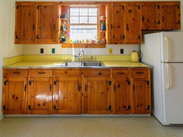 house with 3 bedroom, Brattleboro VT ES105105908
