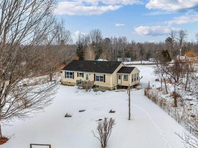 house with 3 bedroom, Bradford ME DS102583160
